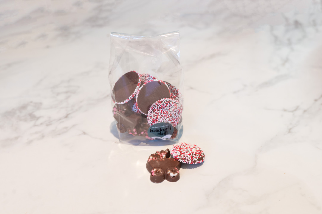Zakje geboorte chocolade roze - Bakkerij van der Bijl